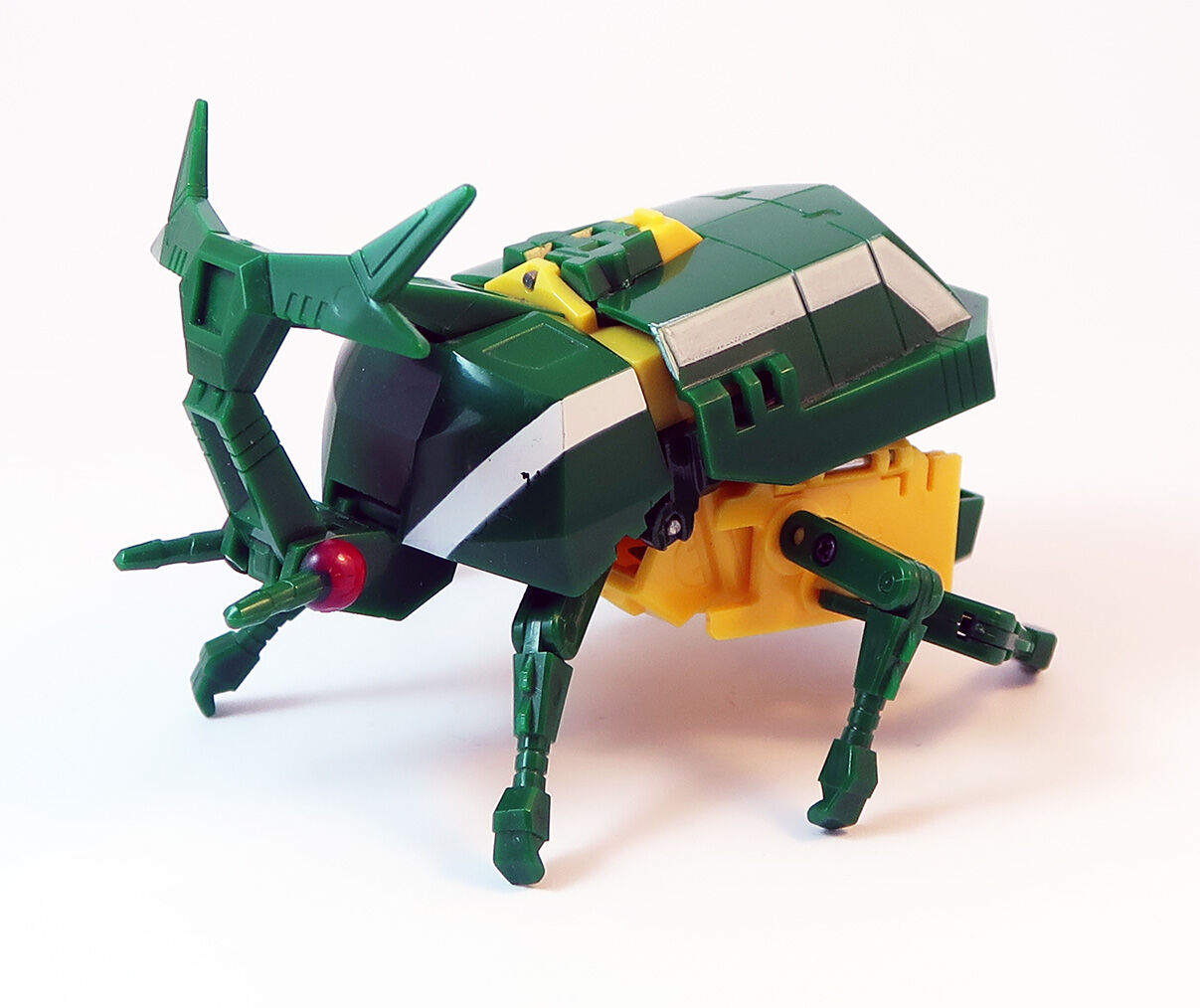 Insecticon Barrage Transformer • Amazingtoys.ch